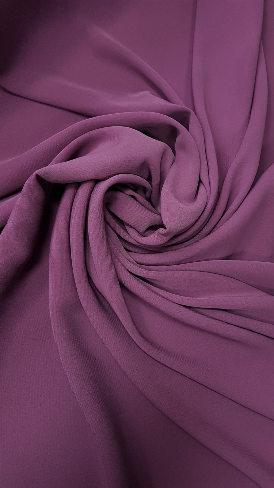 Crep imperial purpuriu, material textil la metru - Evelin Textile