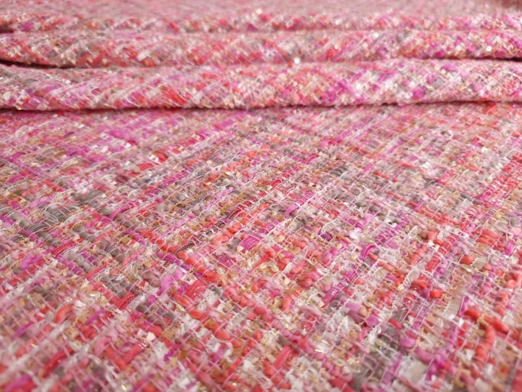 Stofa roz tip chanel cu micropaiete aurii - la metru - Evelin Textile