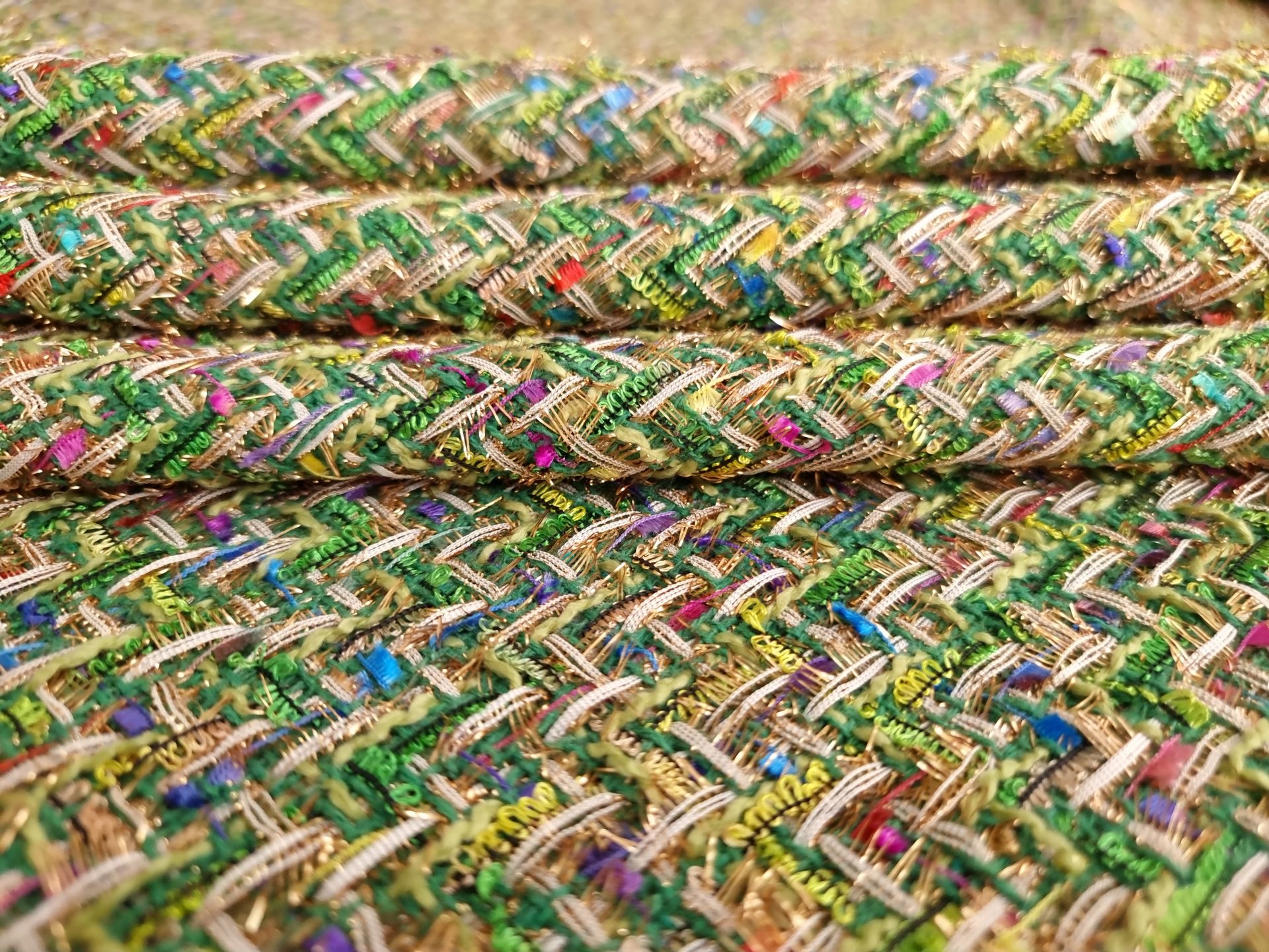Stofa verde tip chanel cu insertii multicolore - la metru - Evelin Textile