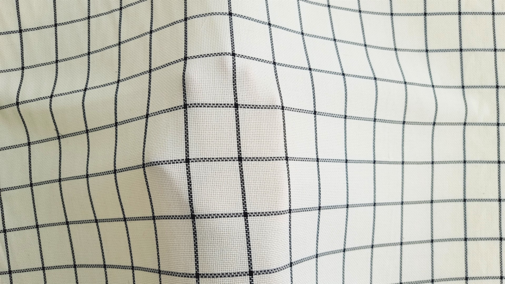 Stofa ivoire in carouri din lana si matase naturala - Evelin Textile