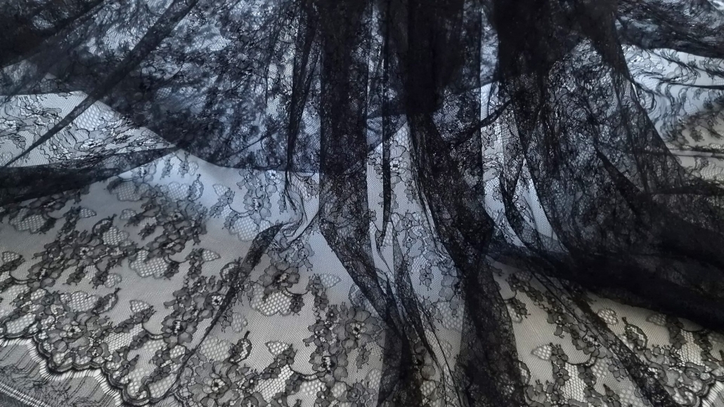 Dantela Solstiss din 100% matase naturala neagra - Evelin Textile