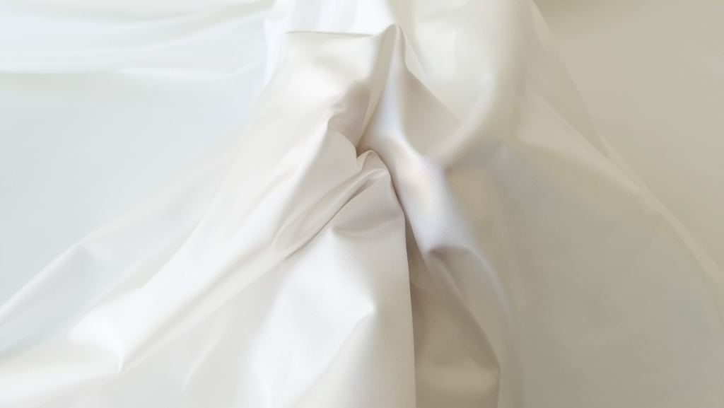 Tafta din 100% matase naturala light ivory - Evelin Textile