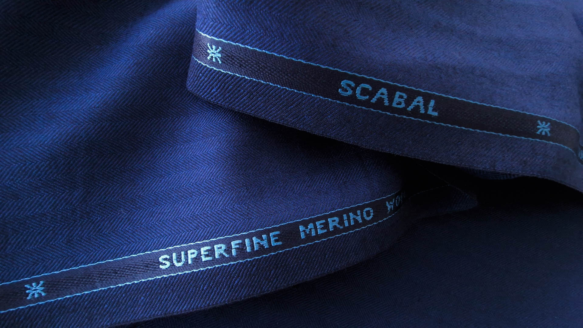 Stofa SCABAL bleumarin din lana merino 100%