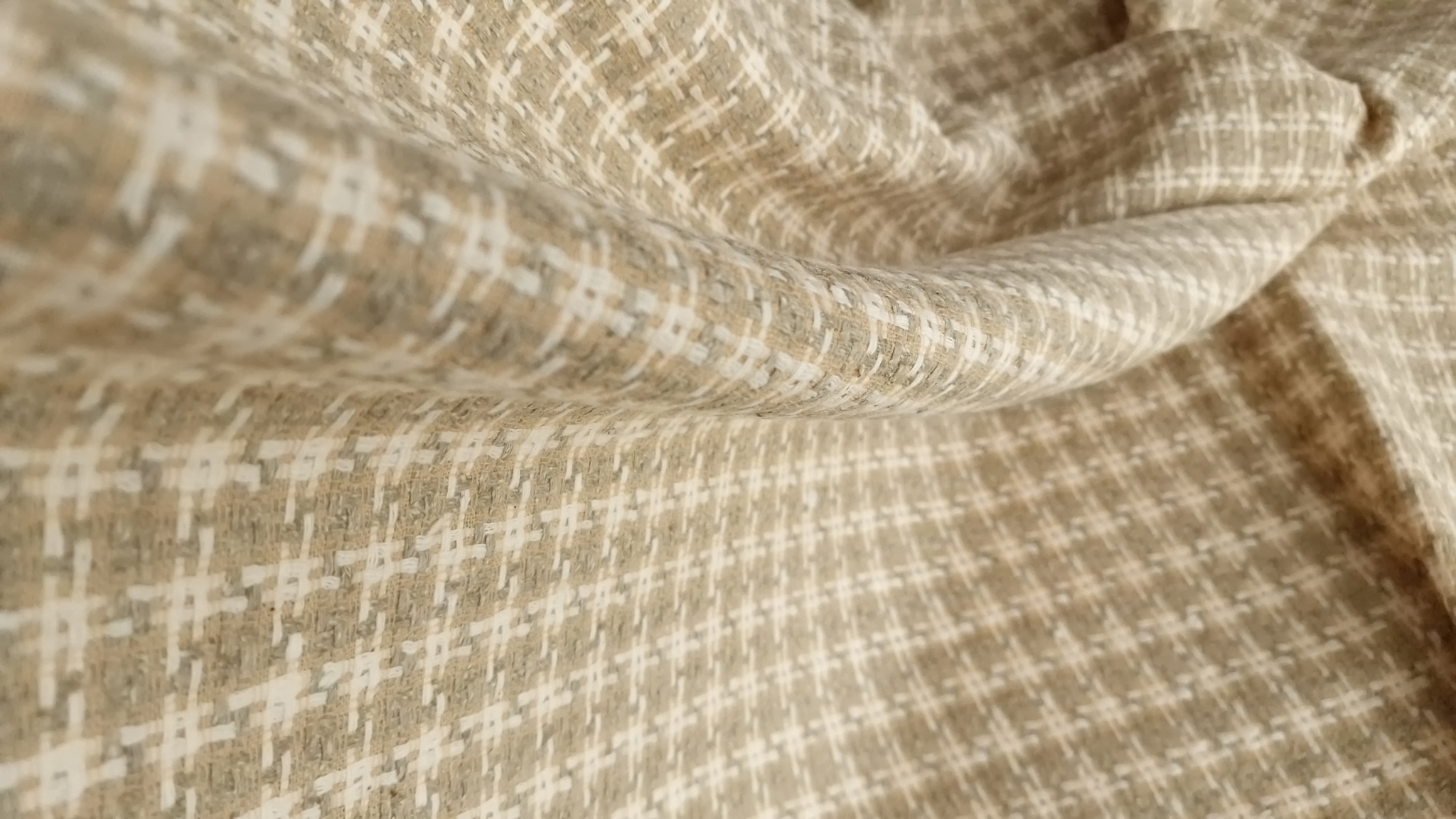 Stofa impletita tip chanel cu matase naturala - Evelin Textile