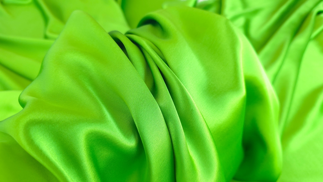 Cady natural verde crud din vascoza satinata - Evelin Textile